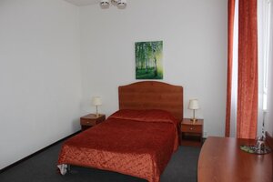 Gostinitsa Matveyevskoye (M-1 Belarus, 23-y kilometr No:2, derevnya Vyrubovo), otel  Moskova ve Moskovskaya oblastından