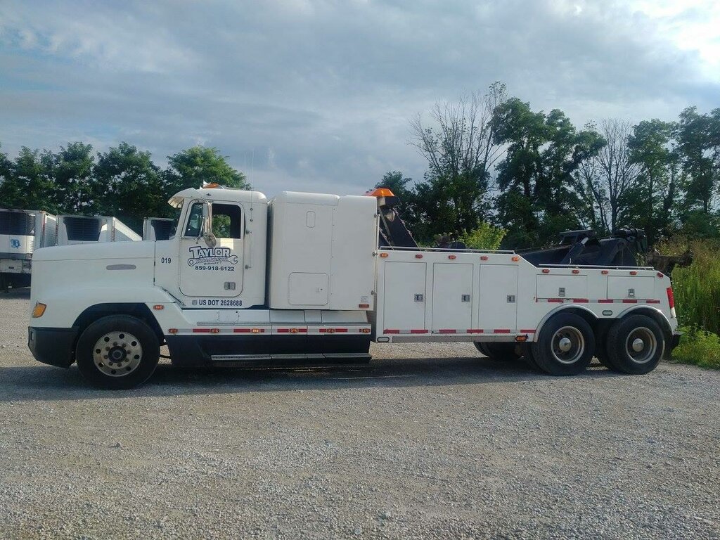 Kamyon ve ağır vasıta satış ve servis firmaları Taylor Truck & Auto Repair & Towing, Kentucky, foto