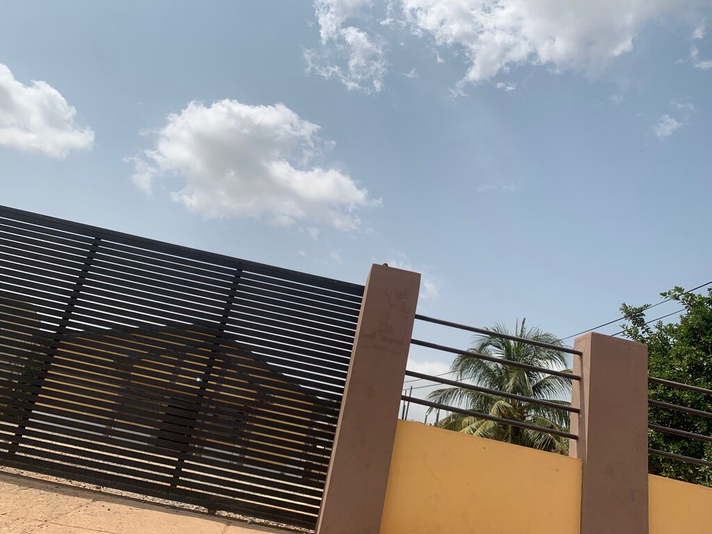 Dini dernekler Changed Life Baptist Church, Dünya, foto