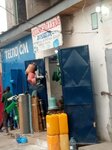 Bonheur (Brazzaville, Commune de Bacongo, Rue Moll Bacongo), yapı mağazası  Brazzaville'den