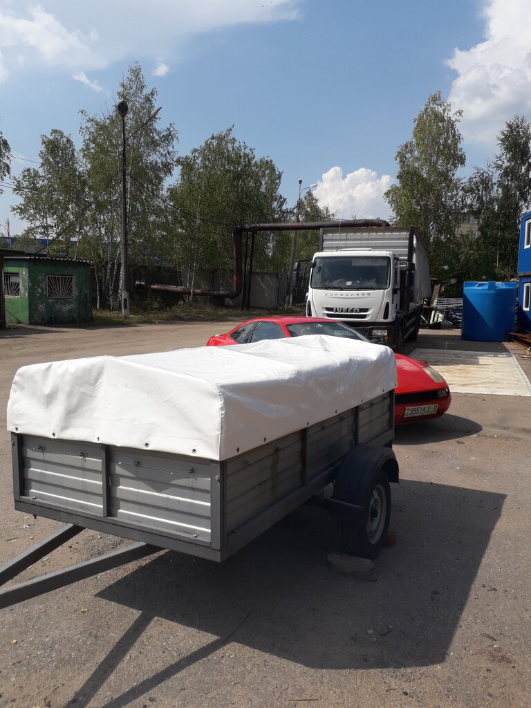 Araç tenteleri ve kasaları TUTtent, Moskova ve Moskovskaya oblastı, foto