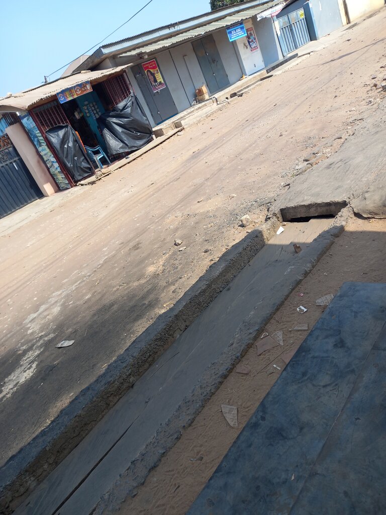 Tıp merkezleri ve klinikler Ritabiney chemical shop, Dünya, foto