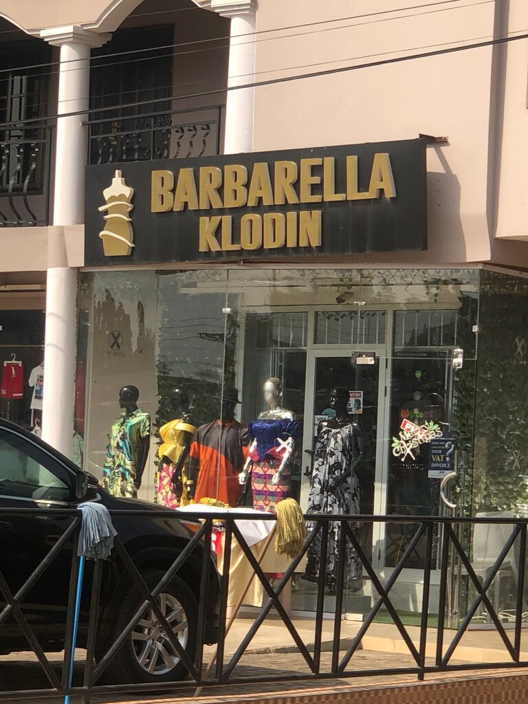 Giyim mağazası Barbarella klodin, Dünya, foto