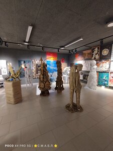 Belaya Loshad (Vzlyotnaya ulitsa No:44), sergi salonları, galeriler  Gelencik'ten