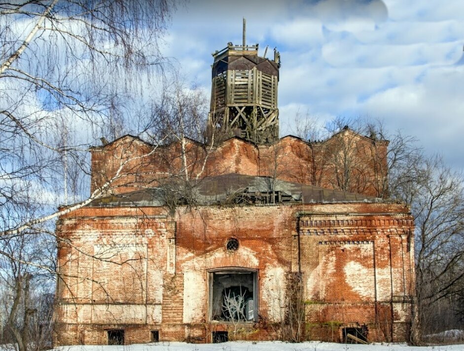 Turistik yerler Церковь Александра Невского, Kirovskaya oblastı, foto