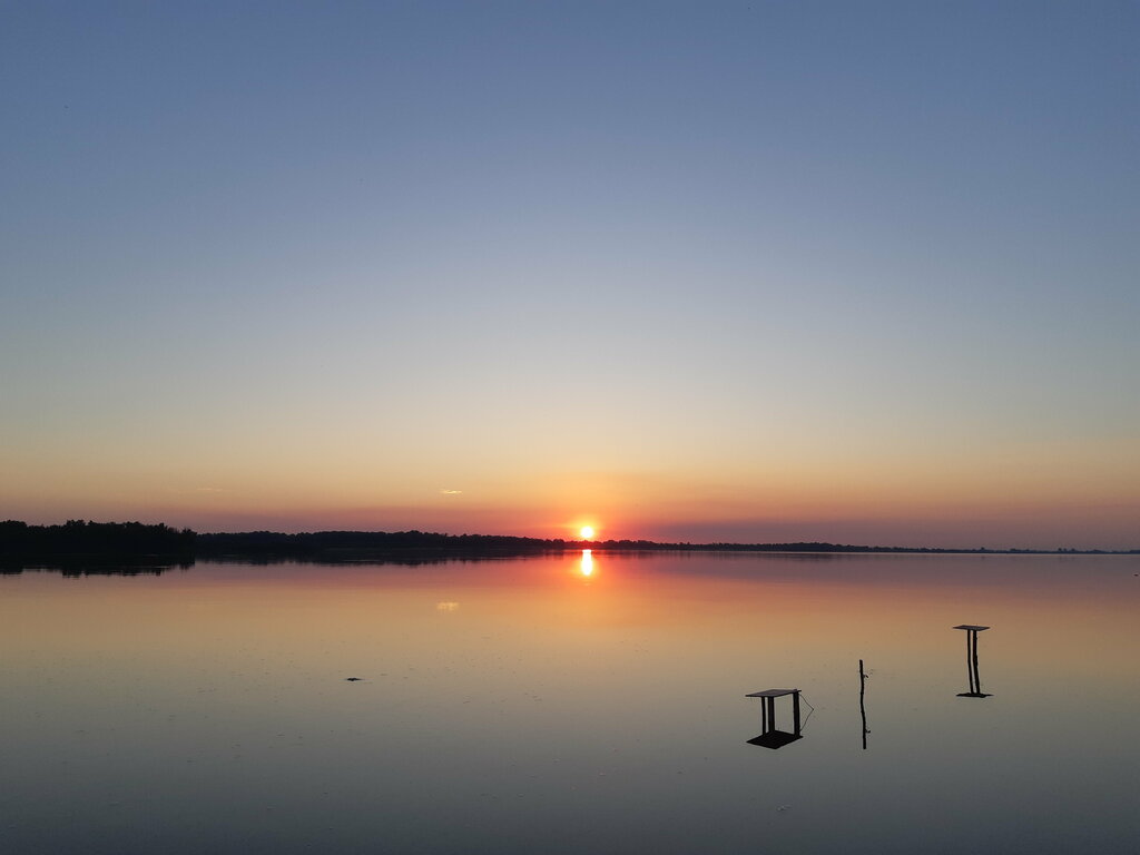 Kamp alanları Кемпинг, Astrahanskaya oblastı, foto