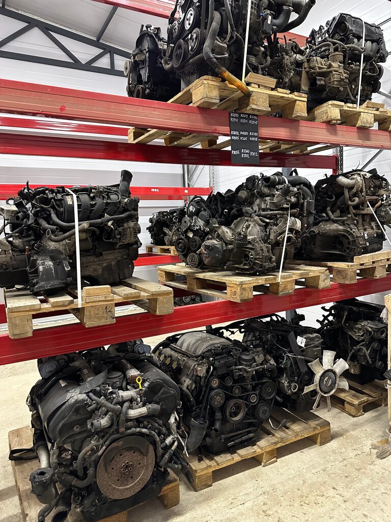 Çıkma yedek parça Avax Motors, Vidnoye, foto