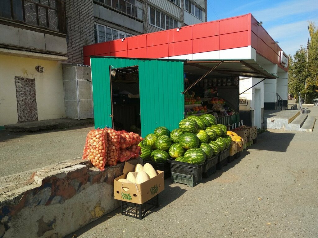 Manavlar Магазин овощей и фруктов, Izhevsk, foto