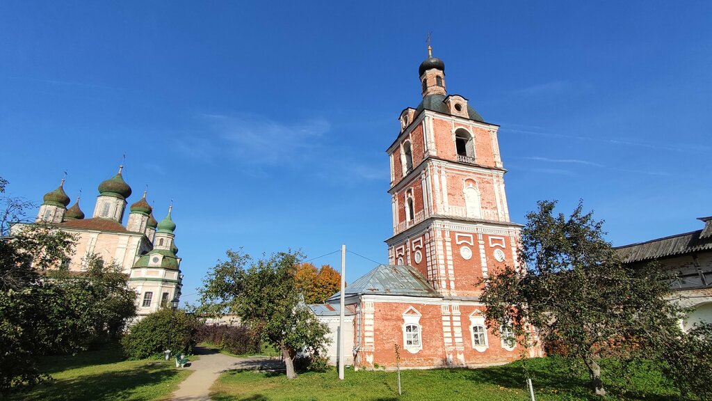 Ortodoks kiliseleri Tserkov Bogoyavleniya Gospodnya V Goritskom Uspenskom monastyre, Pereslavl‑Zalesski, foto