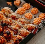Сёгун (ulitsa Mayakovskogo No:40), suşi restoranı  Borodino'dan