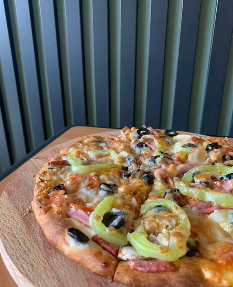 Pizzacılar World Pizza, Stavropol, foto