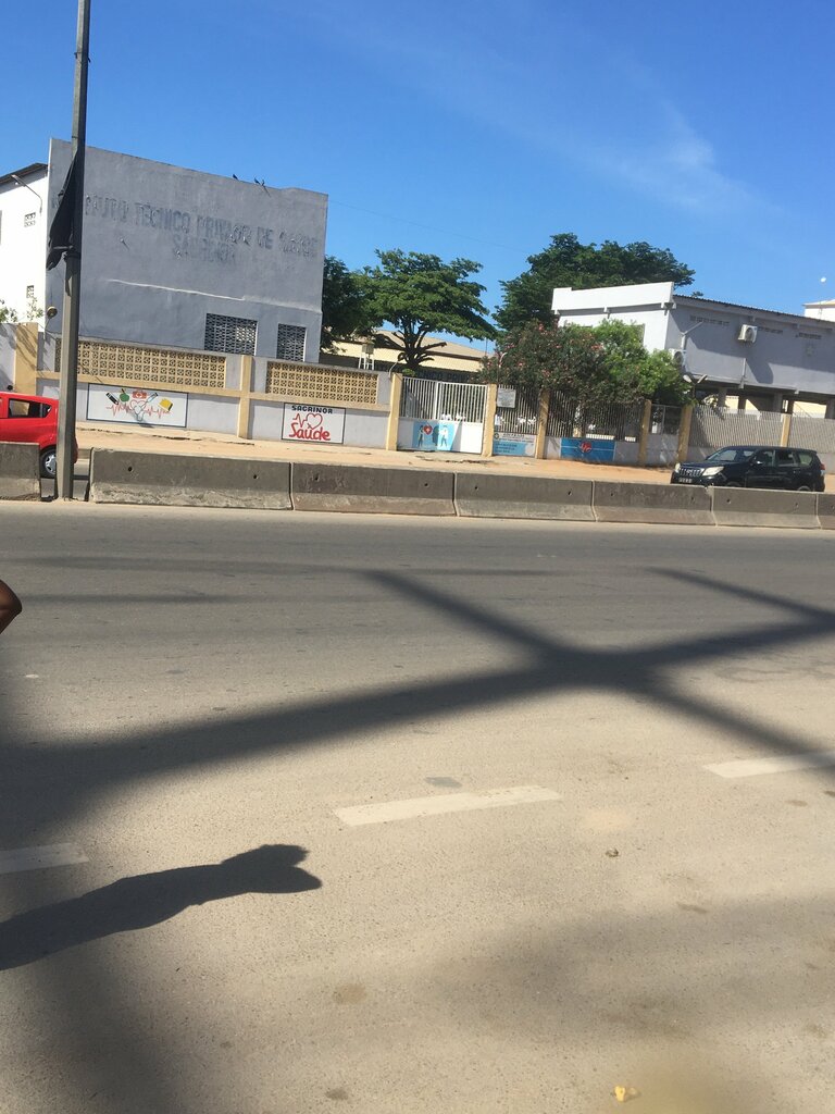 Yüksekokul Instituto Técnico Privado de Saúde Sacrinor, Loanda, foto