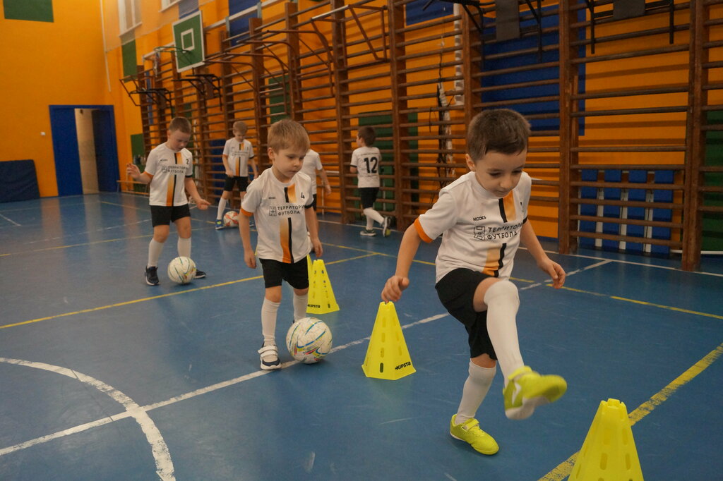 Spor okulları Территория Футбола, Saint‑Petersburg, foto