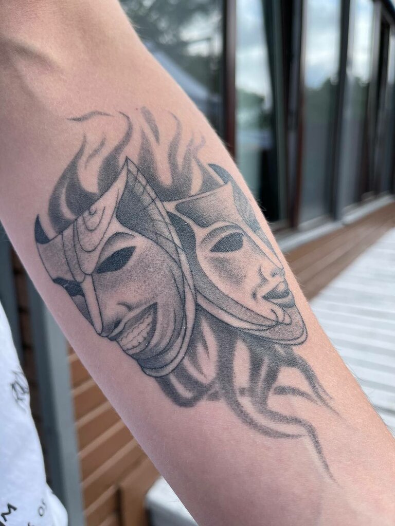 Dövmeciler Secret Garden, Puşkino, foto