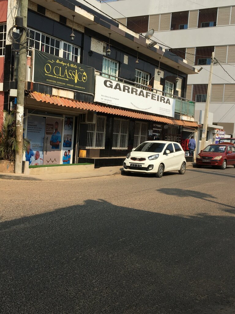 Alkollü içecekler Garrafeira do Morro, Loanda, foto