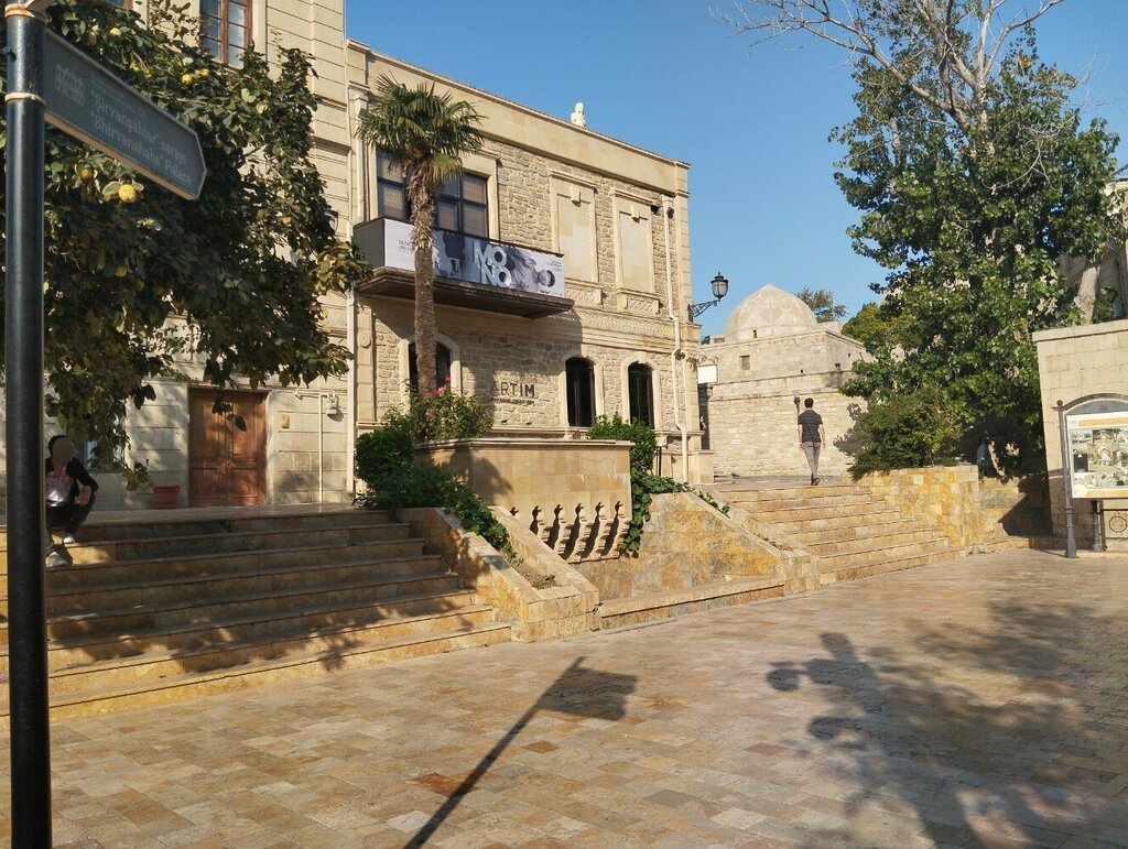 Müzeler ve sanat galerileri Tahir Salahov ev - muzeyi, Bakü, foto