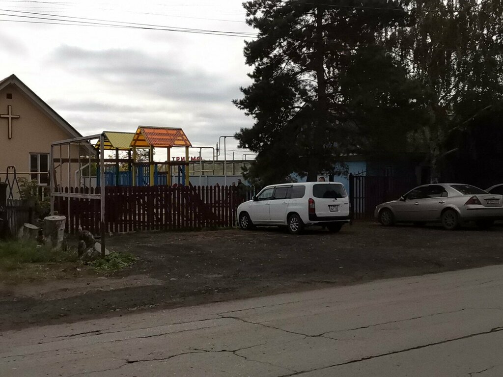 Dini dernekler Tserkov YeKhB Spaseniye, Omsk, foto
