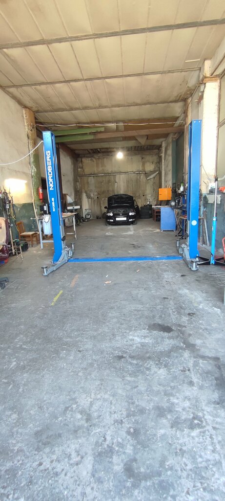 Otomobil servisi Avtohirurg, Yalta, foto