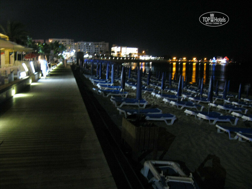 Plaj Vrissiana Beach, Dünya, foto