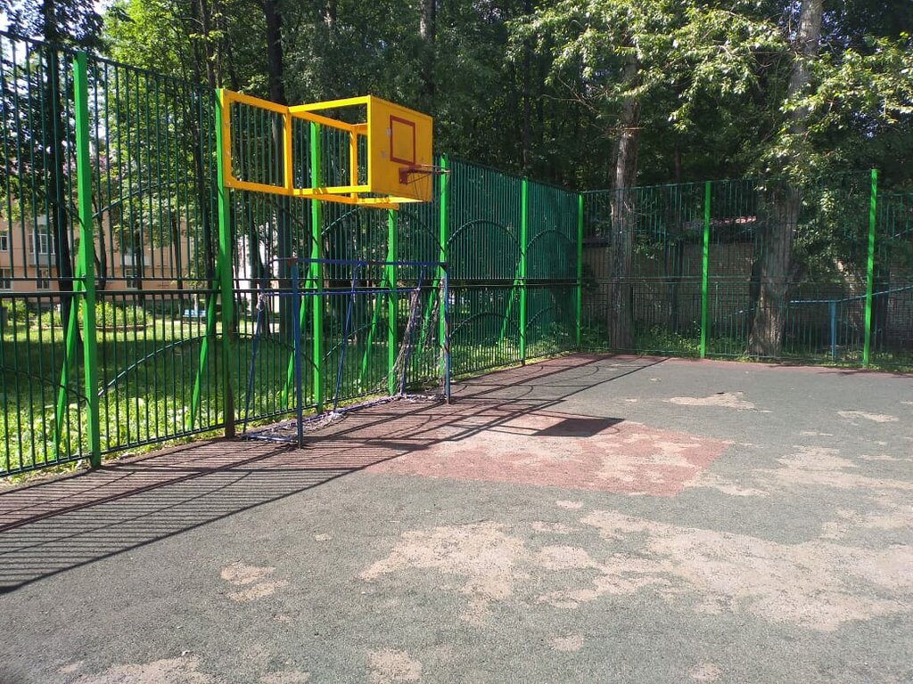 Spor alanı Sports ground, Klin, foto