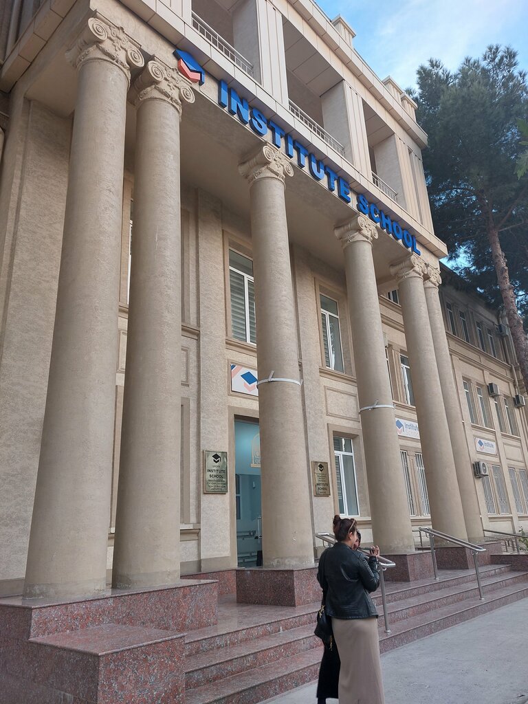 Yüksekokul Kokand Politeknik Meslek Koleji, Kokand, foto