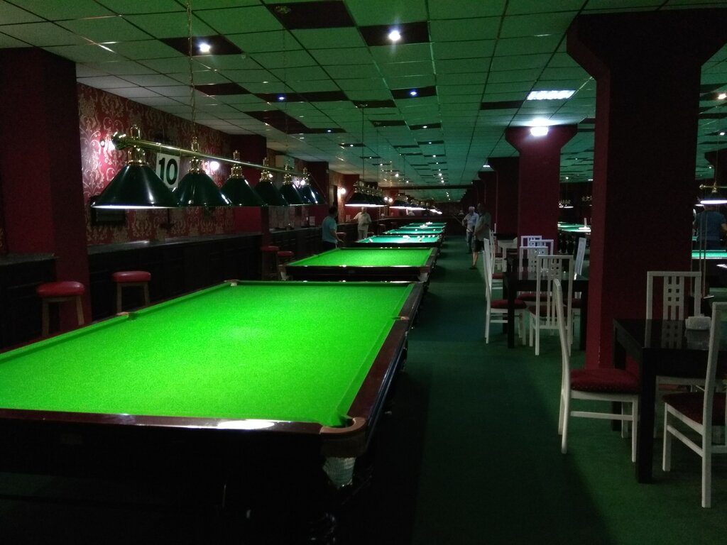 Eğlence merkezleri Razvlekatelny tsentr 12 futov, Orenburg, foto