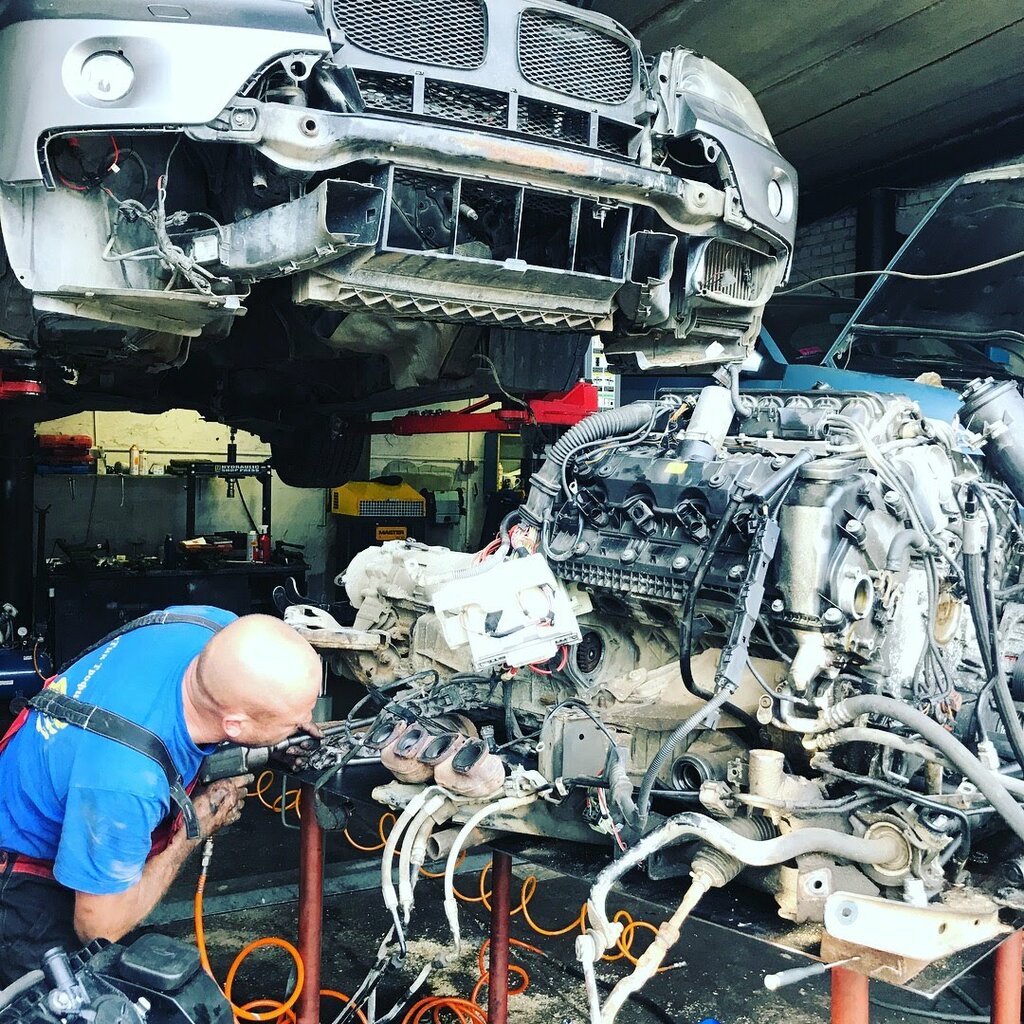 Otomobil yedek parçaları EvroMotor, Minskaya oblastı, foto