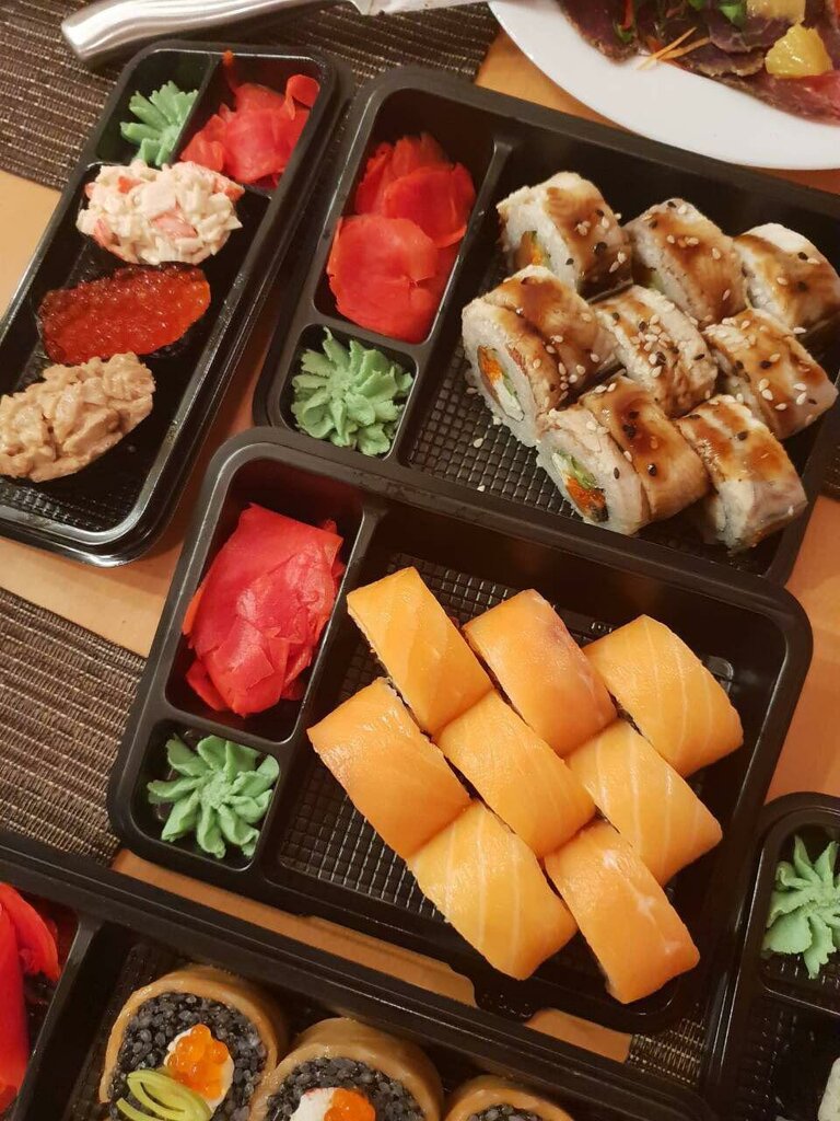 Hazır yemek teslim servisleri Kobachi, Dzerjinsk, foto