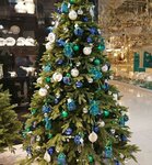 Christmas Market (Miklukho-Maklaya Street No:8с3), yapay çam ağaçları ve süsleri  Moskova'dan