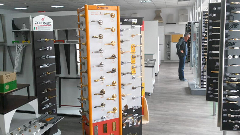 Mobilya aksesuar ve parçaları Makmart, Kaliningrad, foto