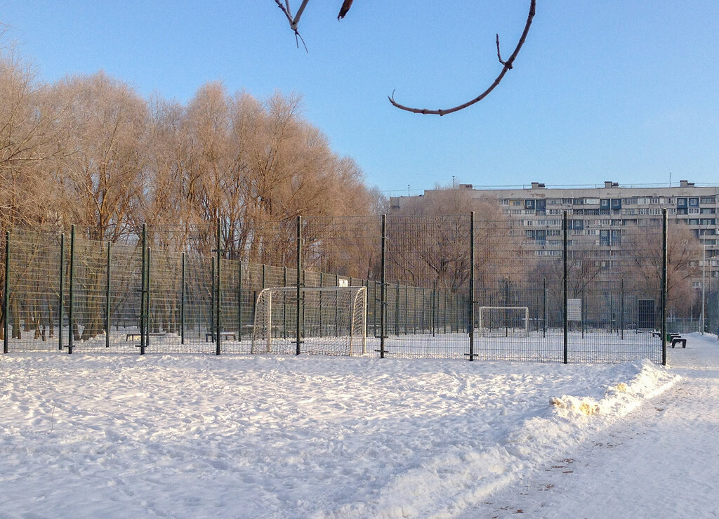 Spor alanı Футбольное поле, Moskova, foto
