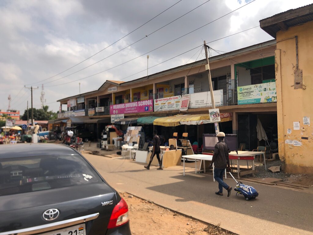 Tıp merkezleri ve klinikler Longrich, Dünya, foto