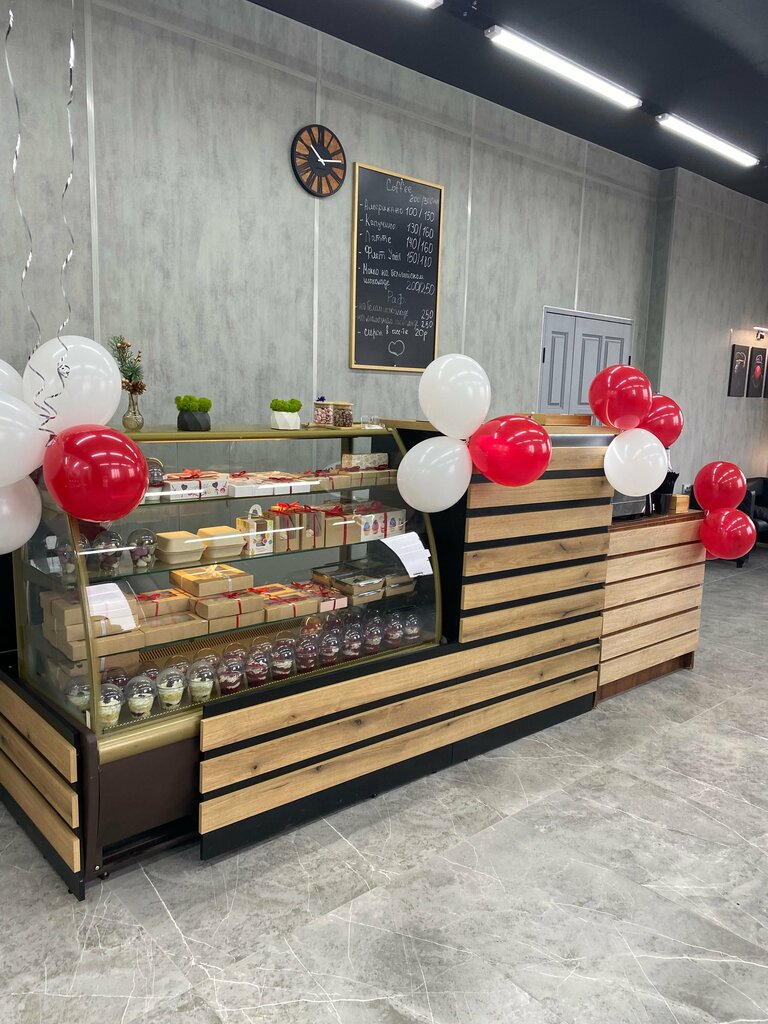 Pasta, şekerleme ve tatlı Беги Дари, Tarko‑Sale, foto