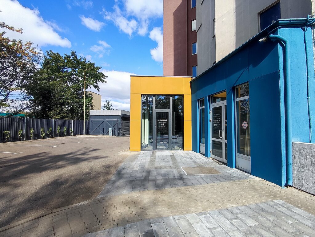 i̇ş merkezi Почетное Консульства Ливана, Minsk, foto