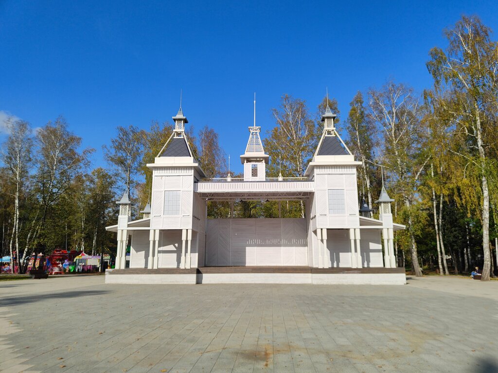 Tatil altyapısı Сцена Летний театр, Puşkino, foto
