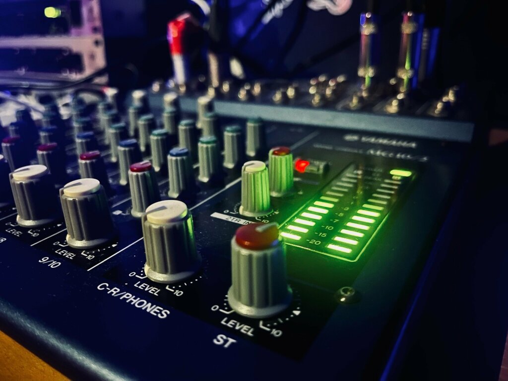 Ses kayıt stüdyoları WoodyBoxRecords, Omsk, foto