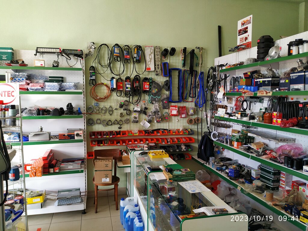 Otomobil yedek parçaları Uazoff, Nevinnomissk, foto