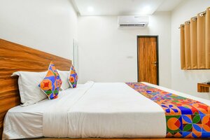 Fabexpress Blue Sky (State of Madhya Pradesh, City of Indore), otel  Indaur'dan