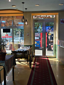 Granat (Gagarina Street No:7Б), kafe  Tuapse'den