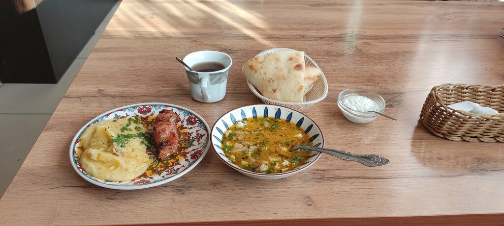 Kafe Шашлык у Намика, Kostroma, foto