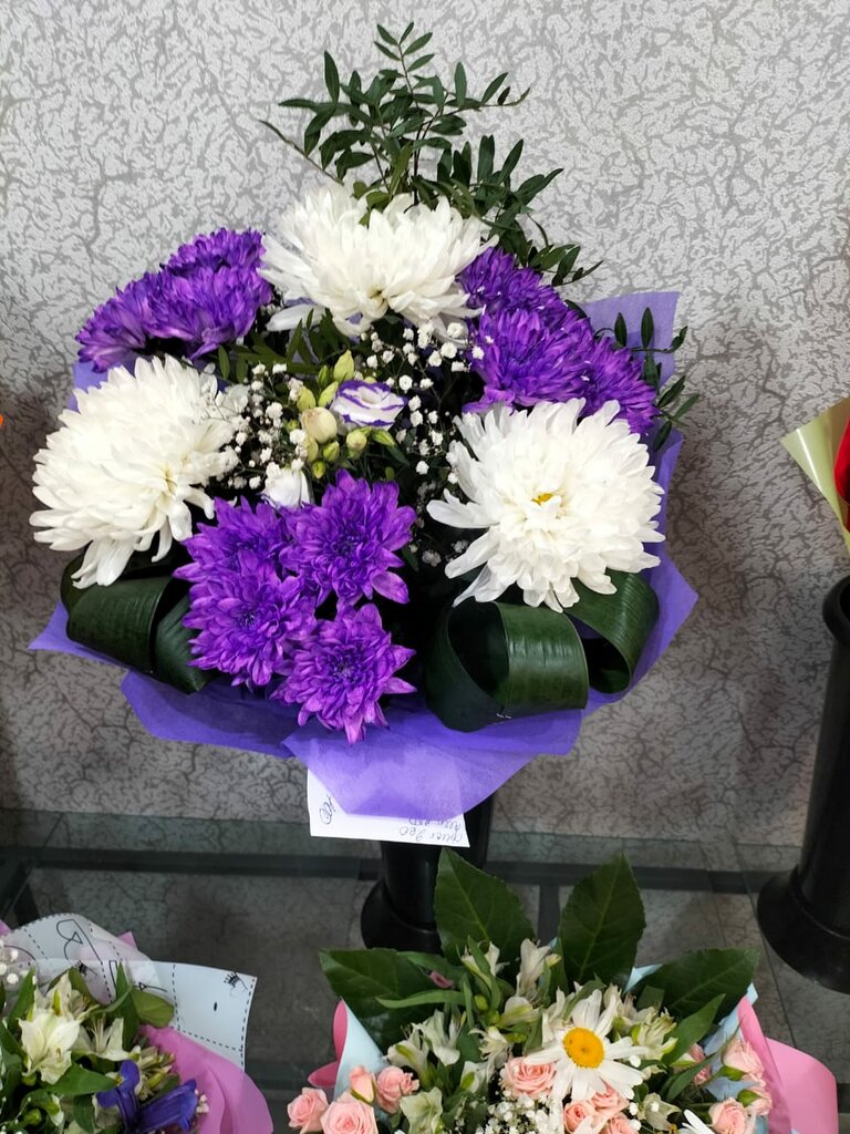 Çiçek teslimatı Цветочный дворик, Kimry, foto