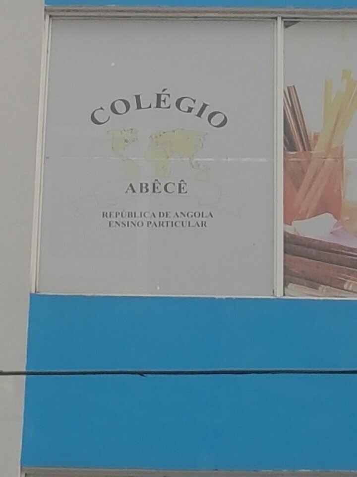 Yüksekokul ABece, Loanda, foto