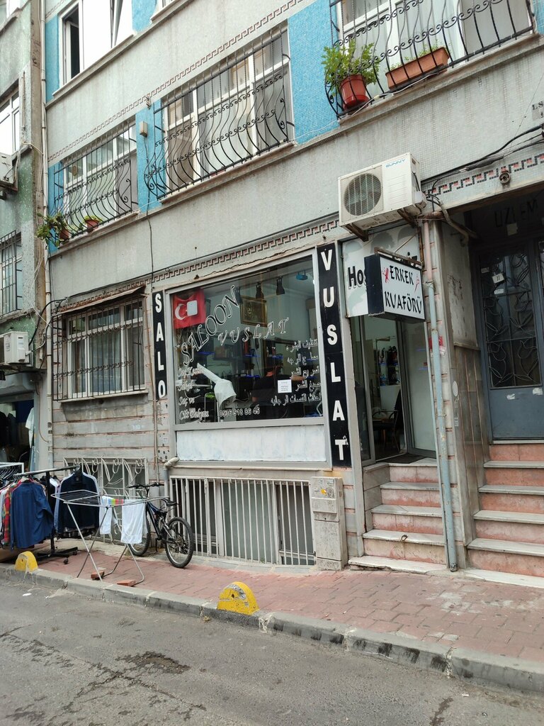Berberler Saloon Vuslat Erkek Kuaförü, İstanbul, foto