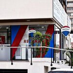 Remax Titanium (Santa Cruz de la Sierra, Distrito Municipal 2, Subdistrito 15, Jorori, 2), emlak ofisi  Bolivya'dan