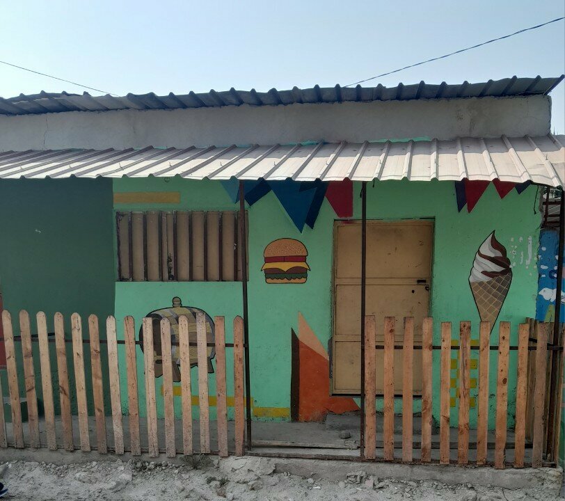 Fast food Hamburgaria, Loanda, foto