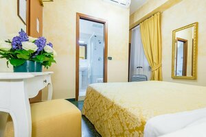 Hotel Mercurio Venezia (Venice, Calle Barcaroli), otel  Venedik'ten