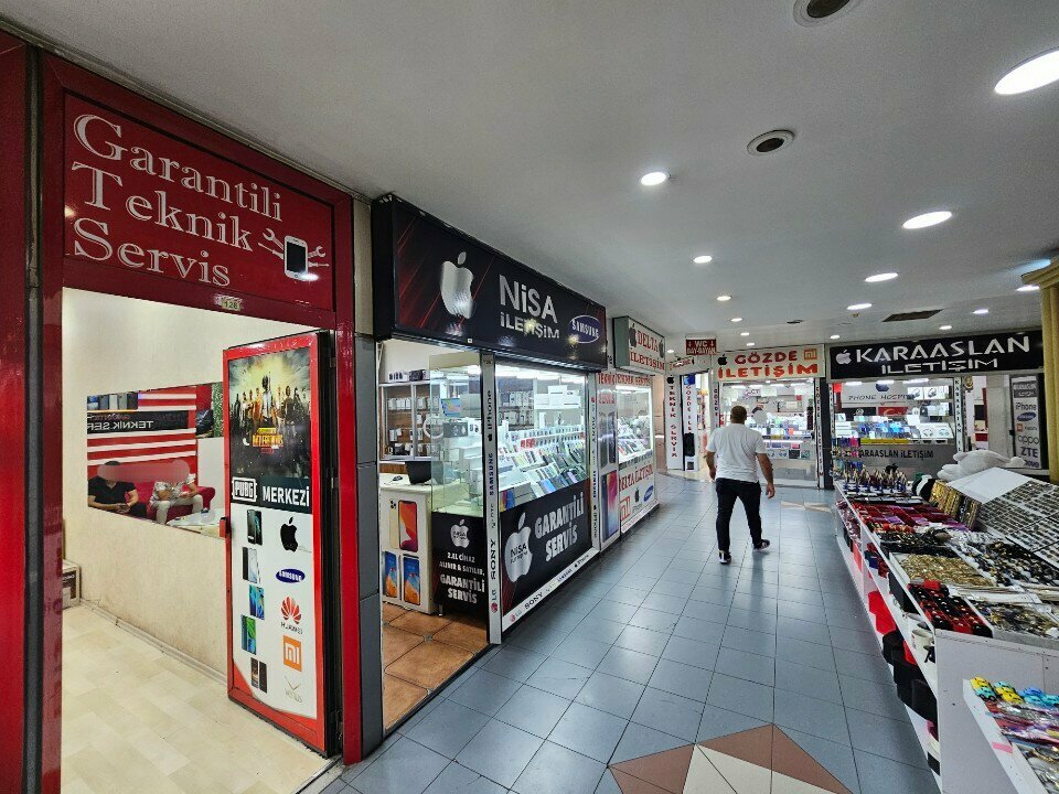 Cep telefonu ve aksesuarları satış mağazaları Nisa İletişim, Adana, foto