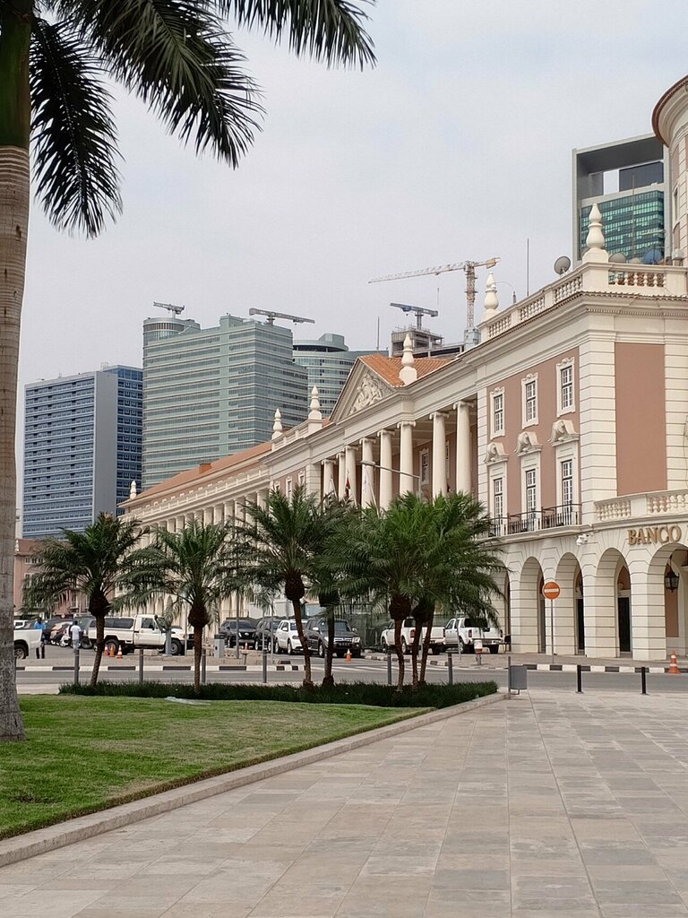 Banka Banco Nacional de Angola- Bna, Loanda, foto