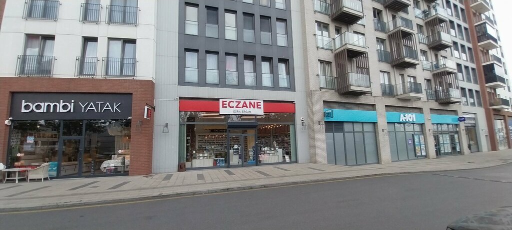 Eczaneler Esra Ersan Eczanesi, İstanbul, foto