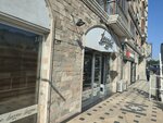 Imzo (Ysakbek Monuyev Street No:83), kapılar  Osh'tan